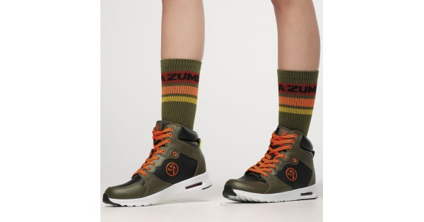 Zumba Explore High Socks | TWI Shop